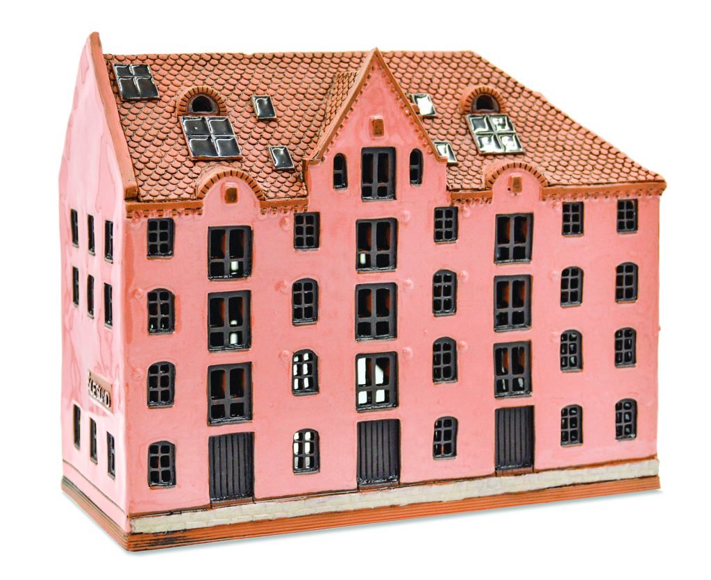 Ceramic miniature of original house in Alesund A 03 - Ceramic ...